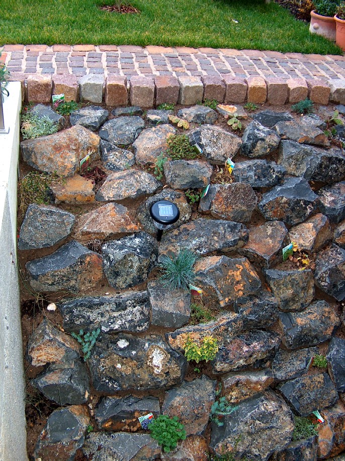 W & V Fritz Garten- und Landschaftsbau GmbH - Mauerbau ...